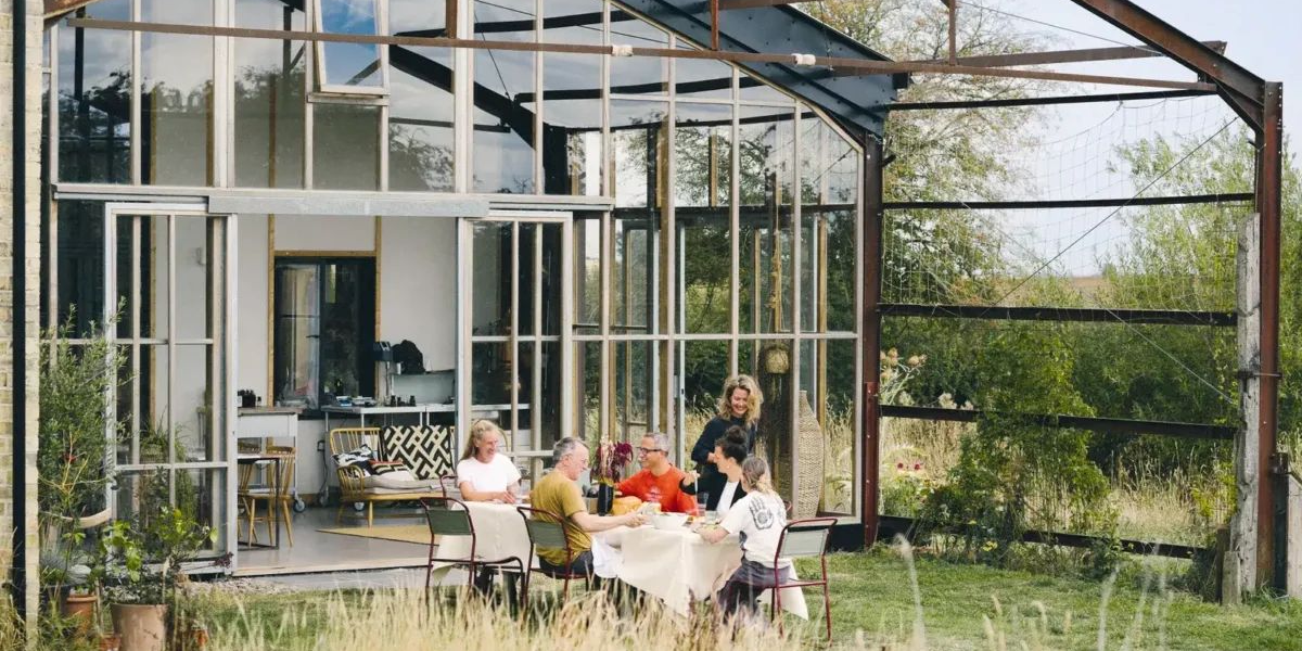 Margent Farm: Ekologiczny dom z biokompozytów - nowoczesna stodoła ...